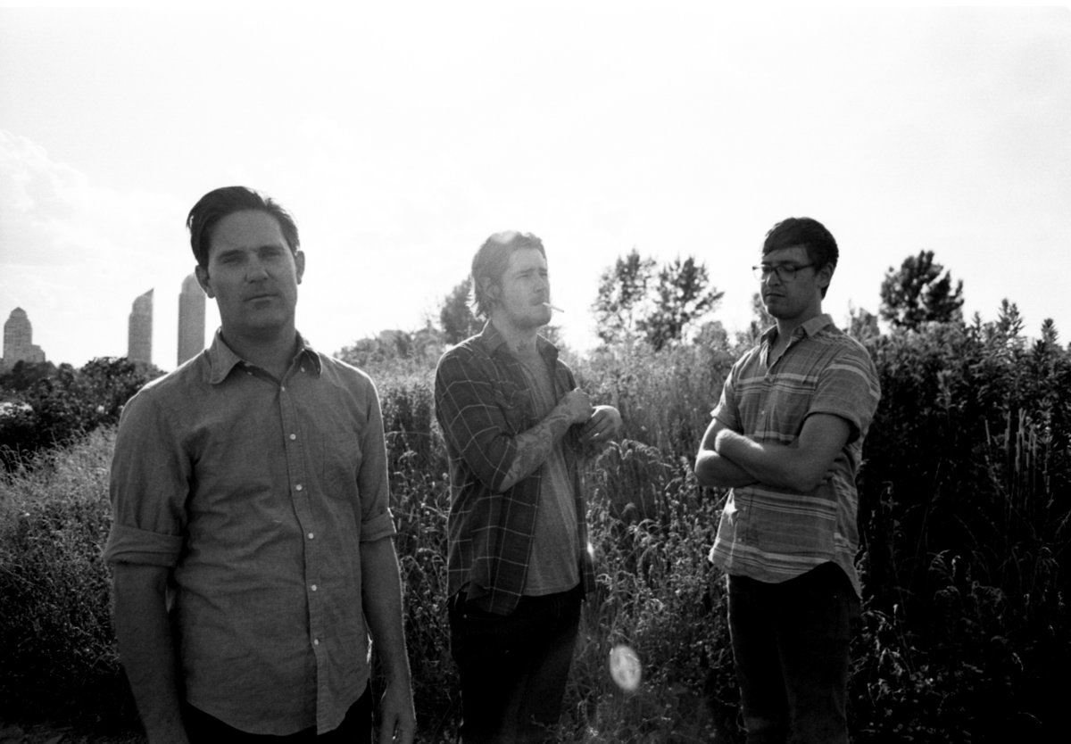 We lean towards the weird. Interview with Metz - UNDERTONE